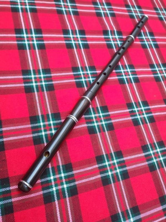 Irish Wooden Flute | Professional Music Flute For Sale – Scottish Kilt