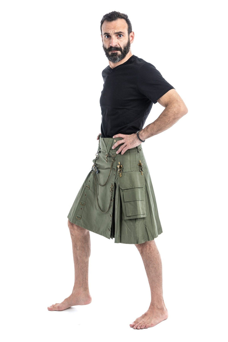 Raven Kilt - A Dark & Mysterious Look | Scottish Kilt™