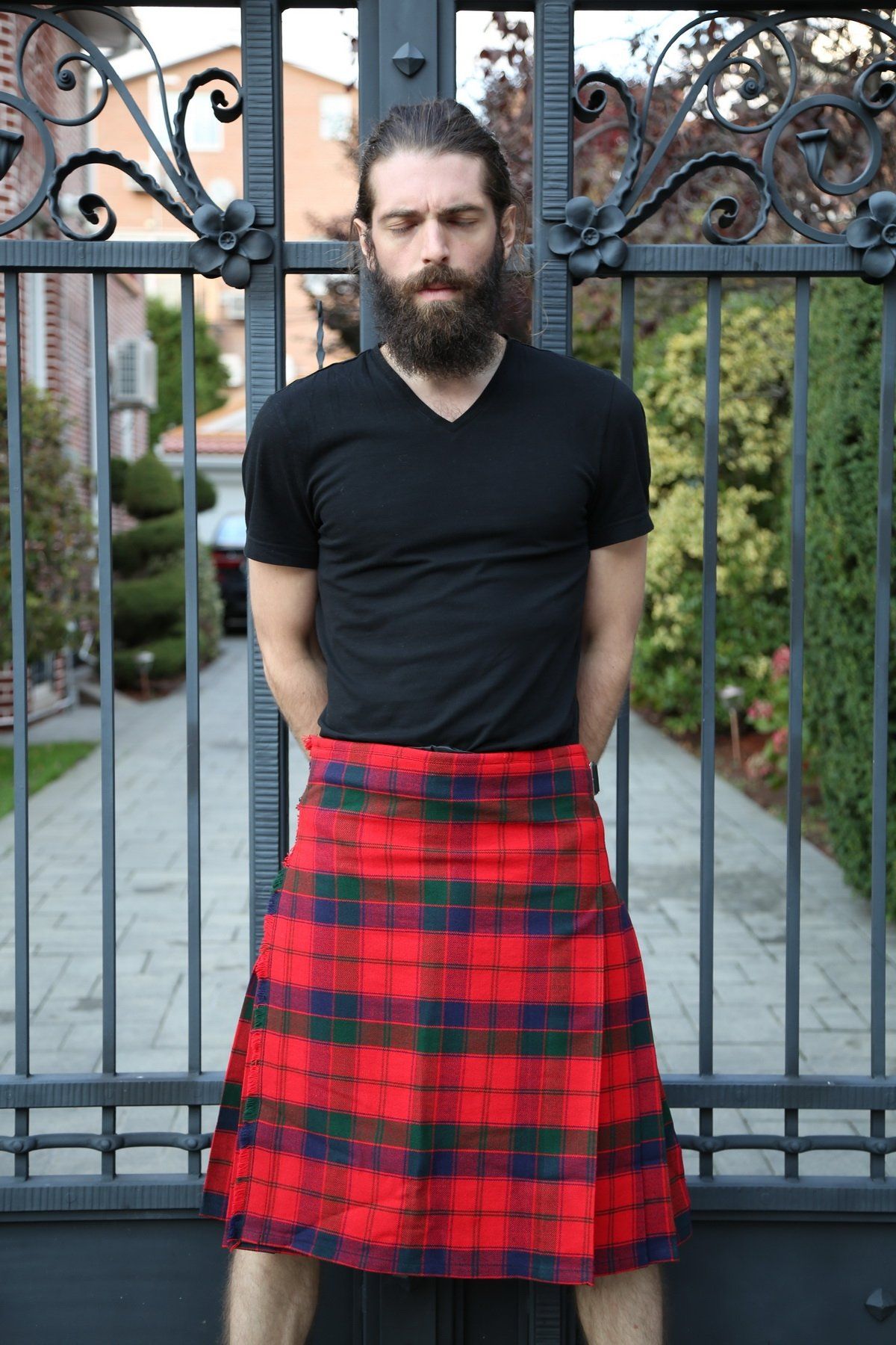 Robertson Bespoke Kilt | Scottish Kilt™