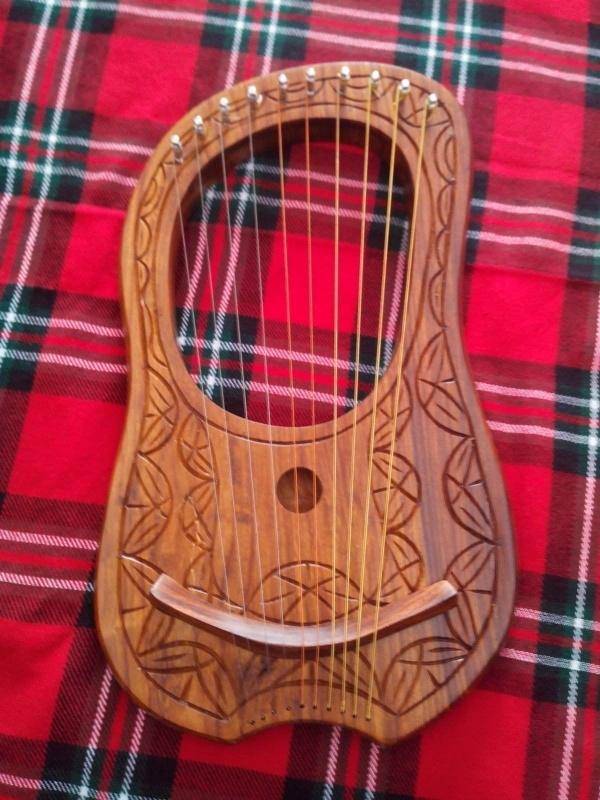 TC Lyra Harp Instrument 10 String- Lyra Harp Instruments – Scottish Kilt